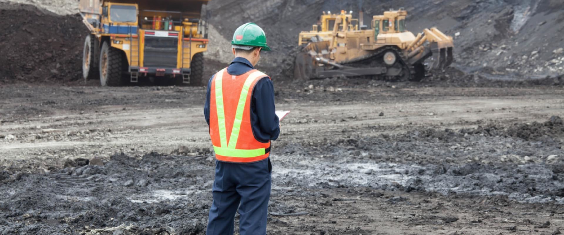 Exploring Declining Industries in Australia